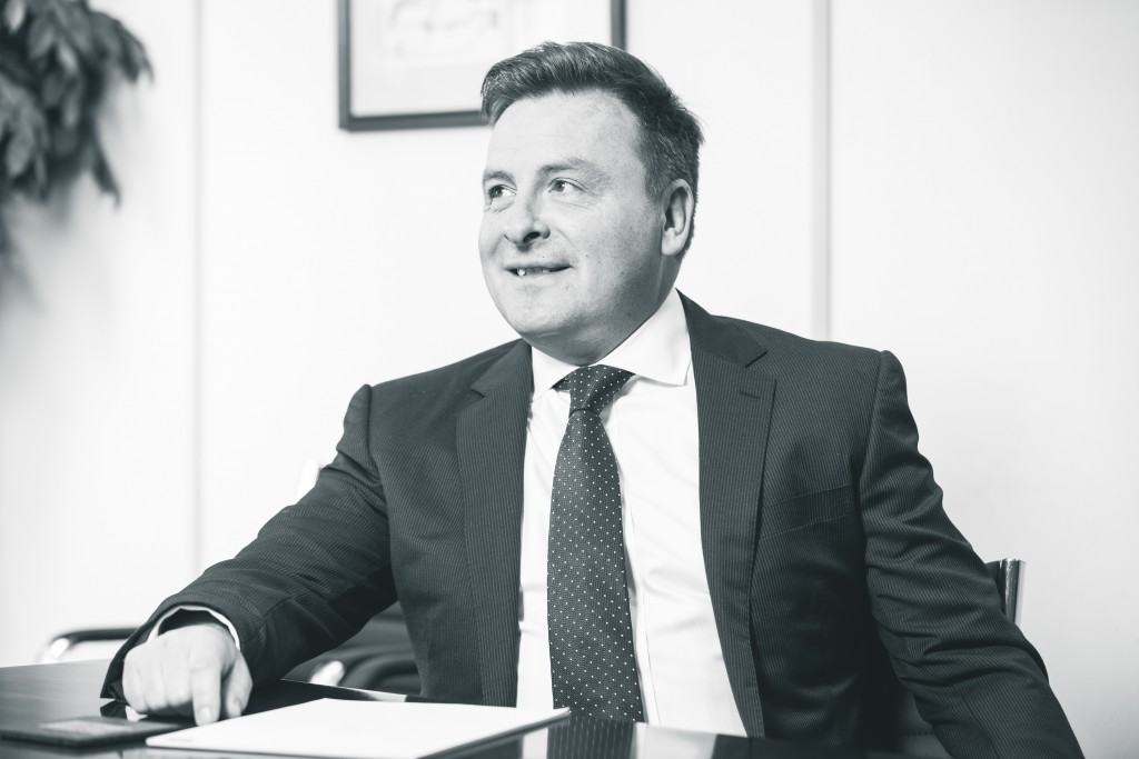 Alan David Fallows | KJG